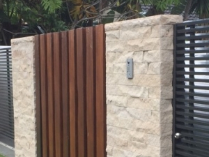 Brick Fences | Block Fences | Gold Coast | Damaged Brick